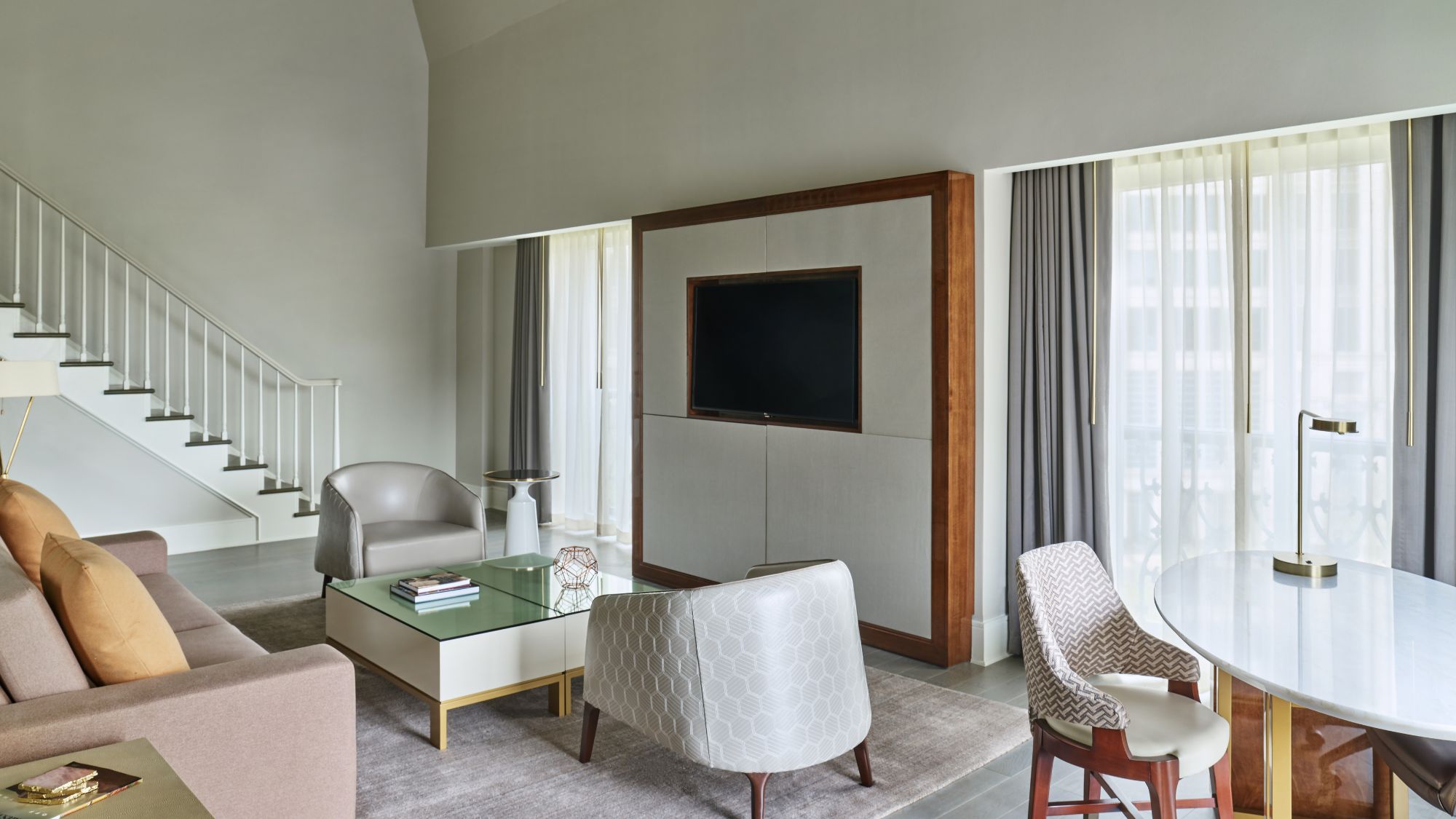 Suites | Luxury Hotel Suite Downtown Dallas | Crescent Court